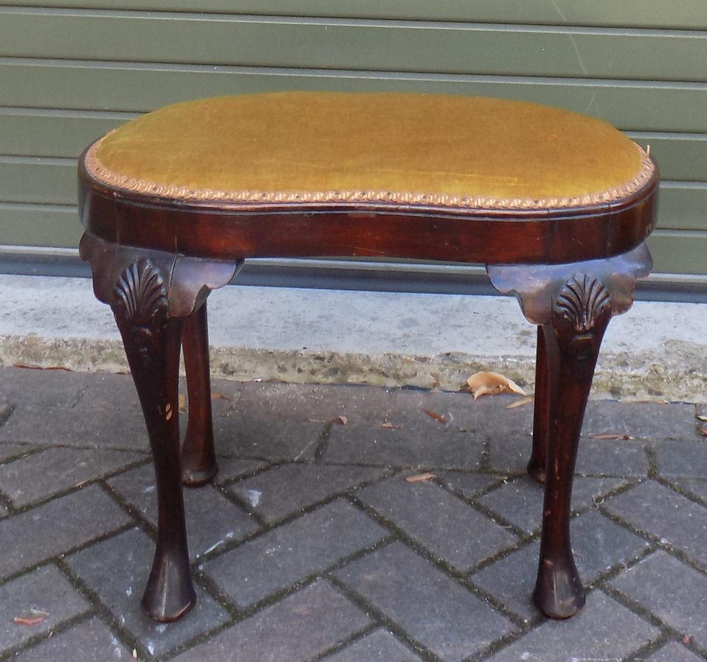 Kidney Shaped Upholstered Stool – Wessex Beds
