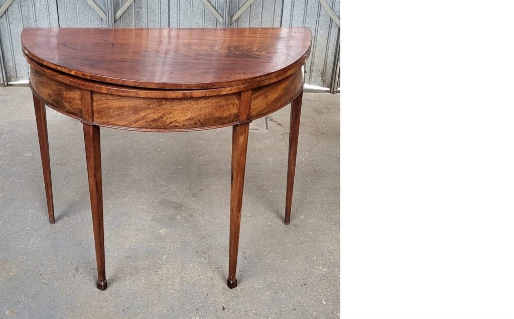 Georgian Mahogany Demi Lune Fold Over Supper Table – Wessex Beds